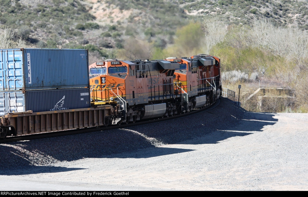 BNSF 7321 and 7677